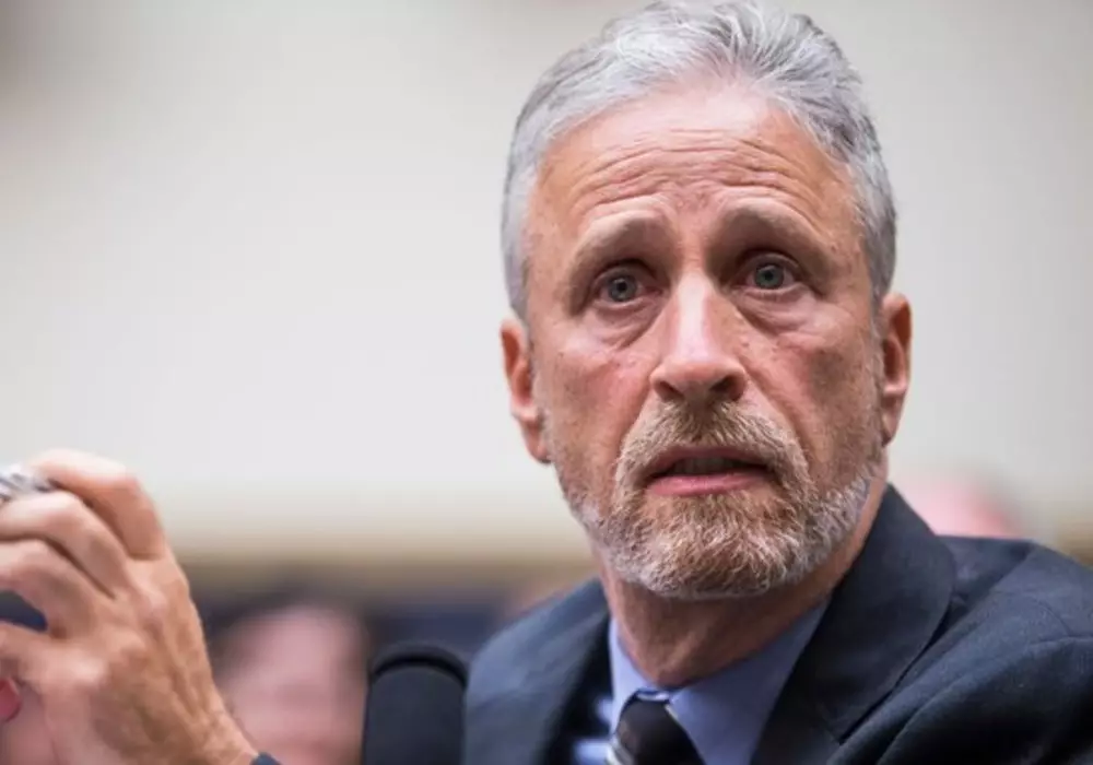 UJon Stewart ekugqibeleni watyhila isizathu sokuba wayeka umboniso wemihla ngemihla