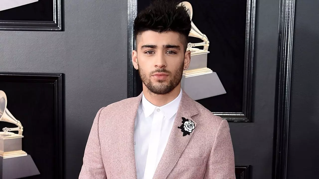 Zayn Malik Yn Llusgo'r GRAMMYs Am Gael ei Rigged!