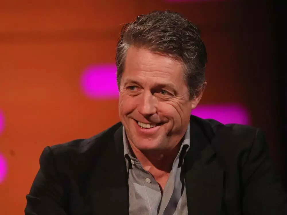 Hugh Grant reflekterer over, hvorfor han snød Elizabeth Hurley med en prostitueret