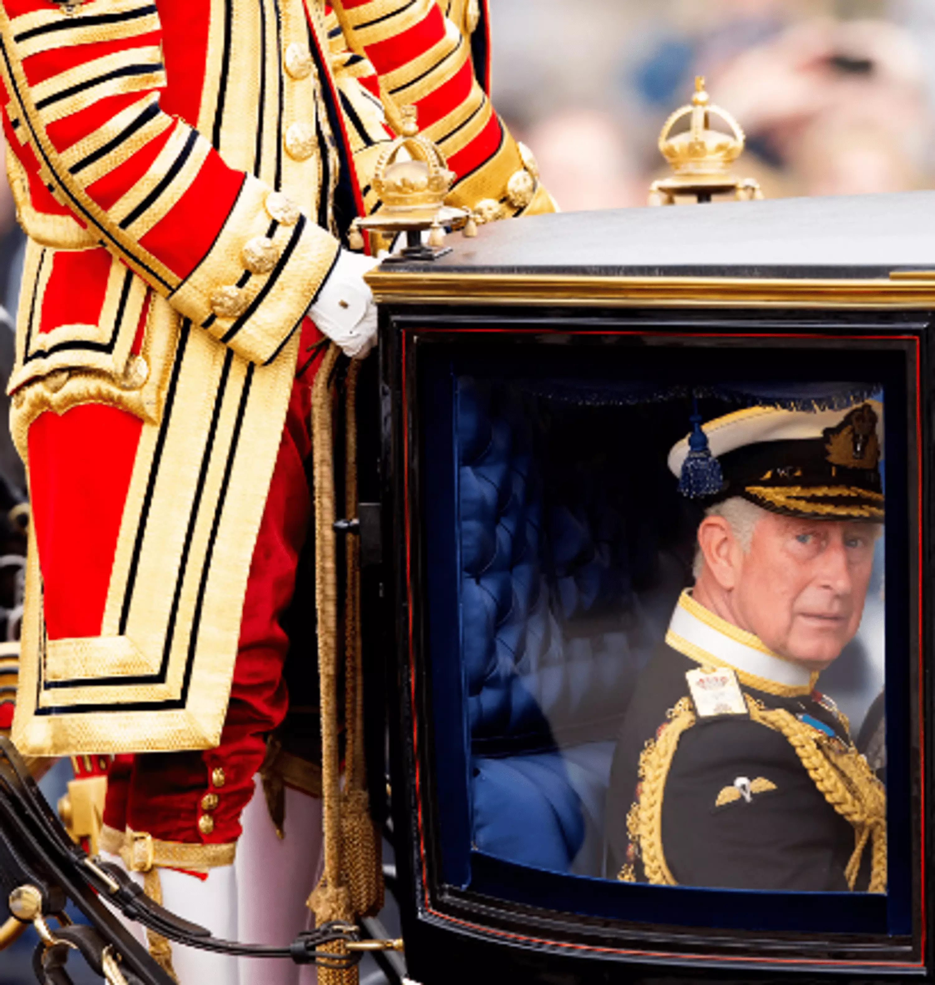 Strokovnjak se boji za ugled britanske krone zaradi dejanj princa Harryja