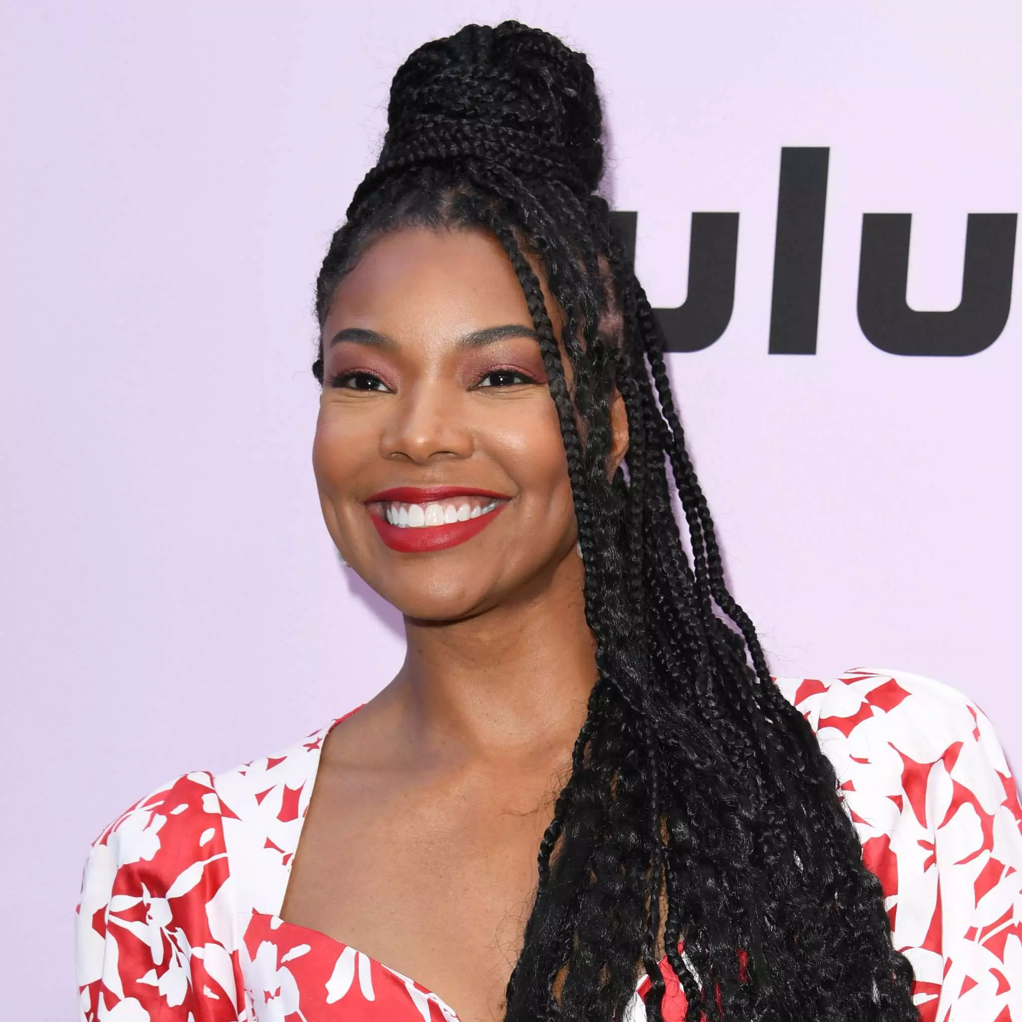 Gabrielle Union encomia ao xuíz nomeado ao Tribunal Supremo recentemente seleccionado, Ketanji Brown Jackson.