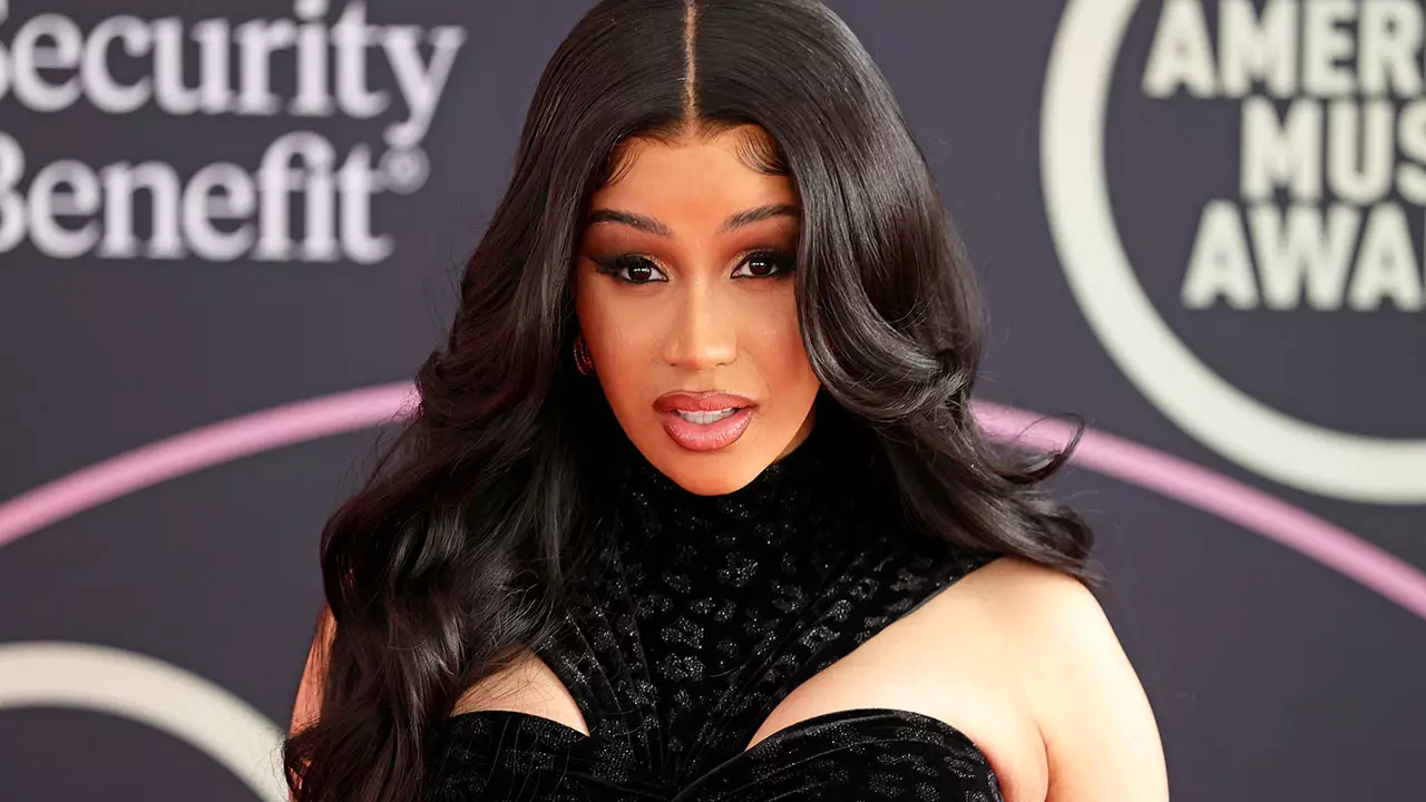 Téann Cardi B i bhfeidhm ar lucht leanúna i ndiaidh an mhórghluaise seo a rinne sí