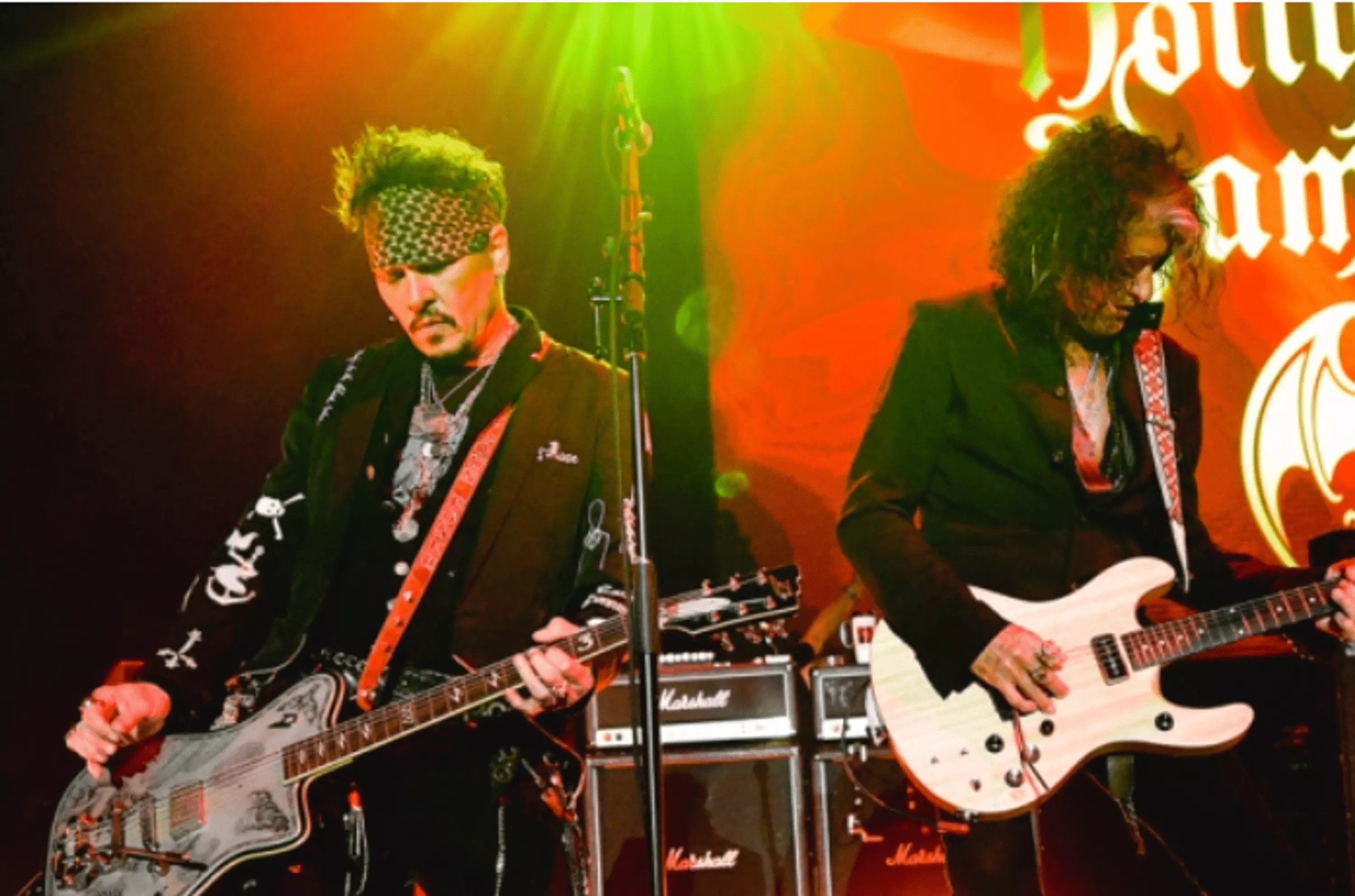 Med Hollywood Vampires, Johnny Depp til at rejse Europa