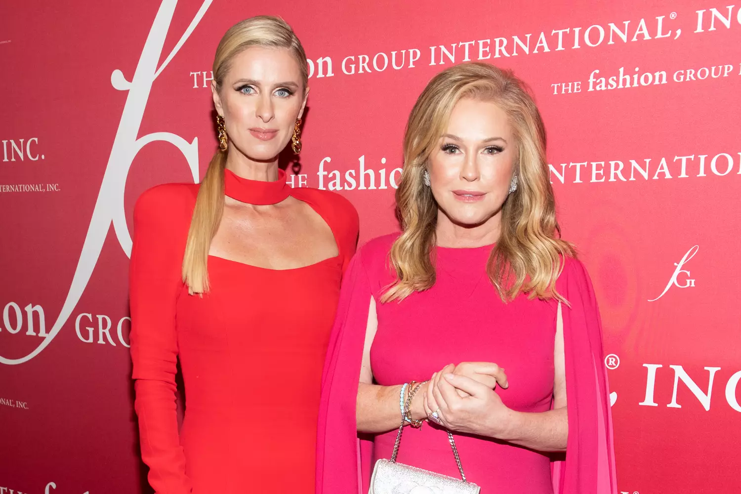 Nicky Hilton Rothschild Telah Melahirkan Anak Ketiga Dan Kathy Hilton Sungguh Gembira