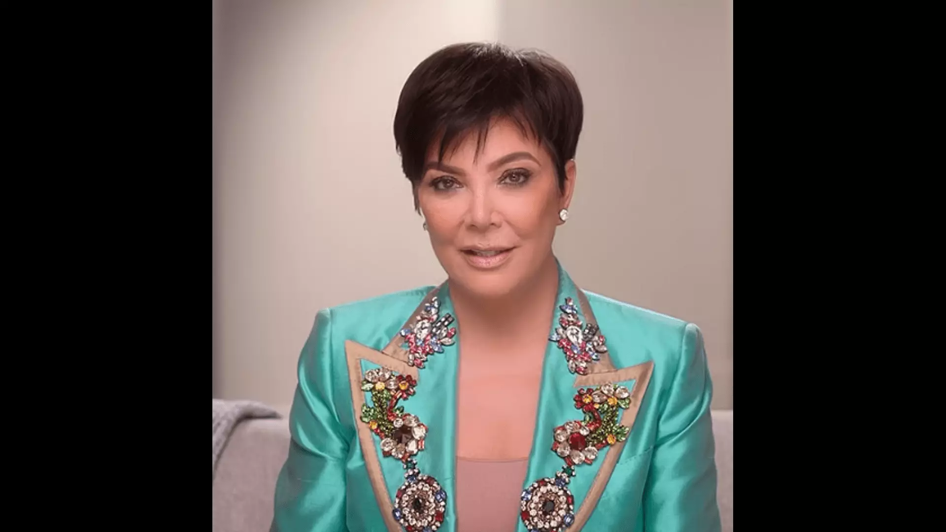 Kris Jenner çagany ýitirmek barada açýar: 'Bedenim meni diňlemedi'