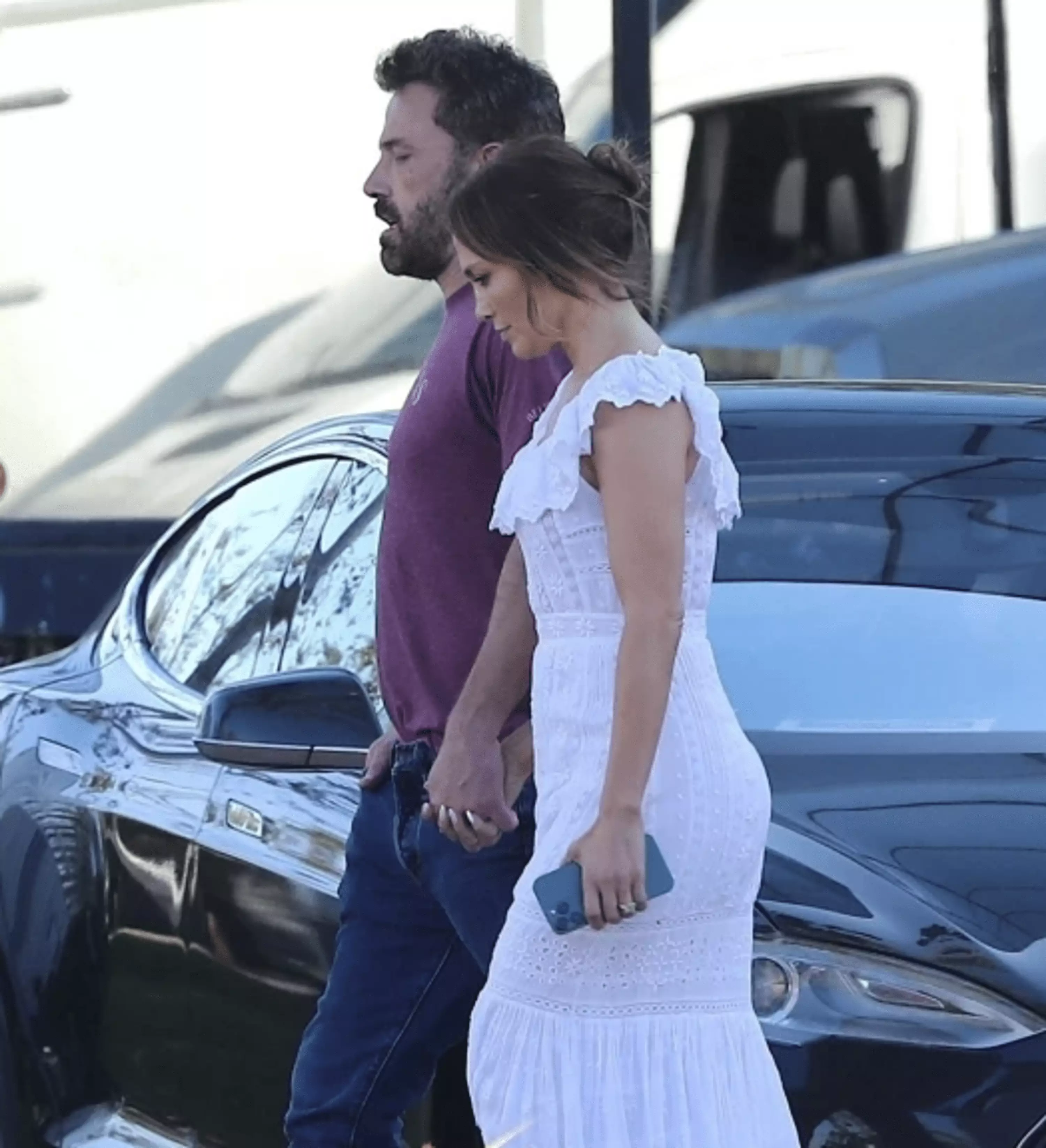 Jennifer Lopez foi a um encontro com Ben Affleck de vestido de verão