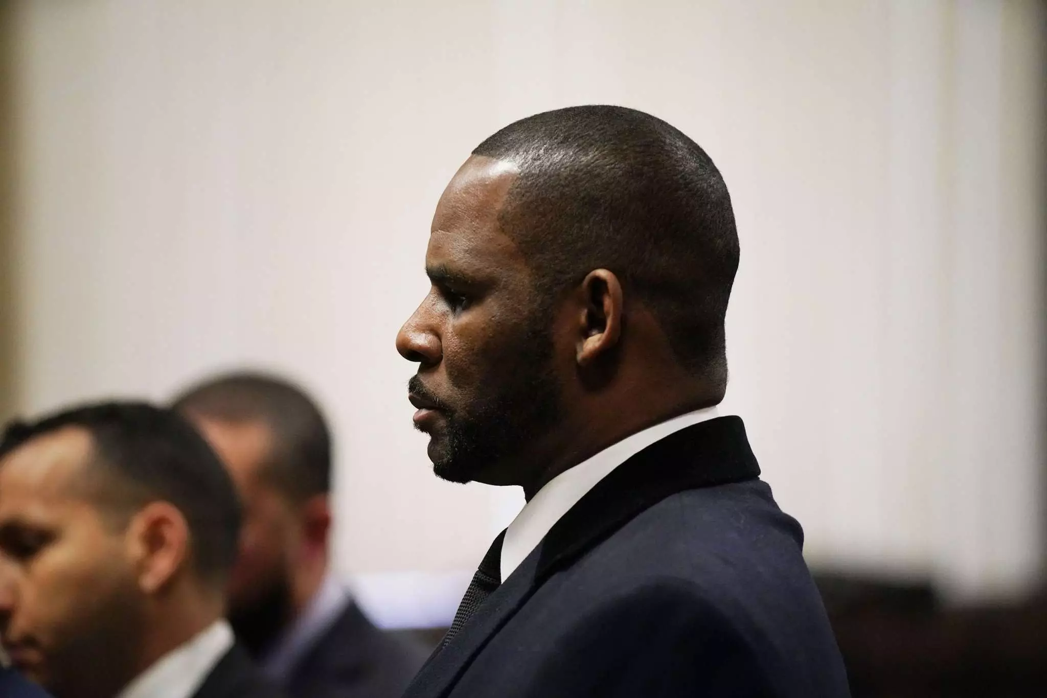 R. Kelly Covid 19 heye Û Dirêjbûnek Îtirazê Distîne