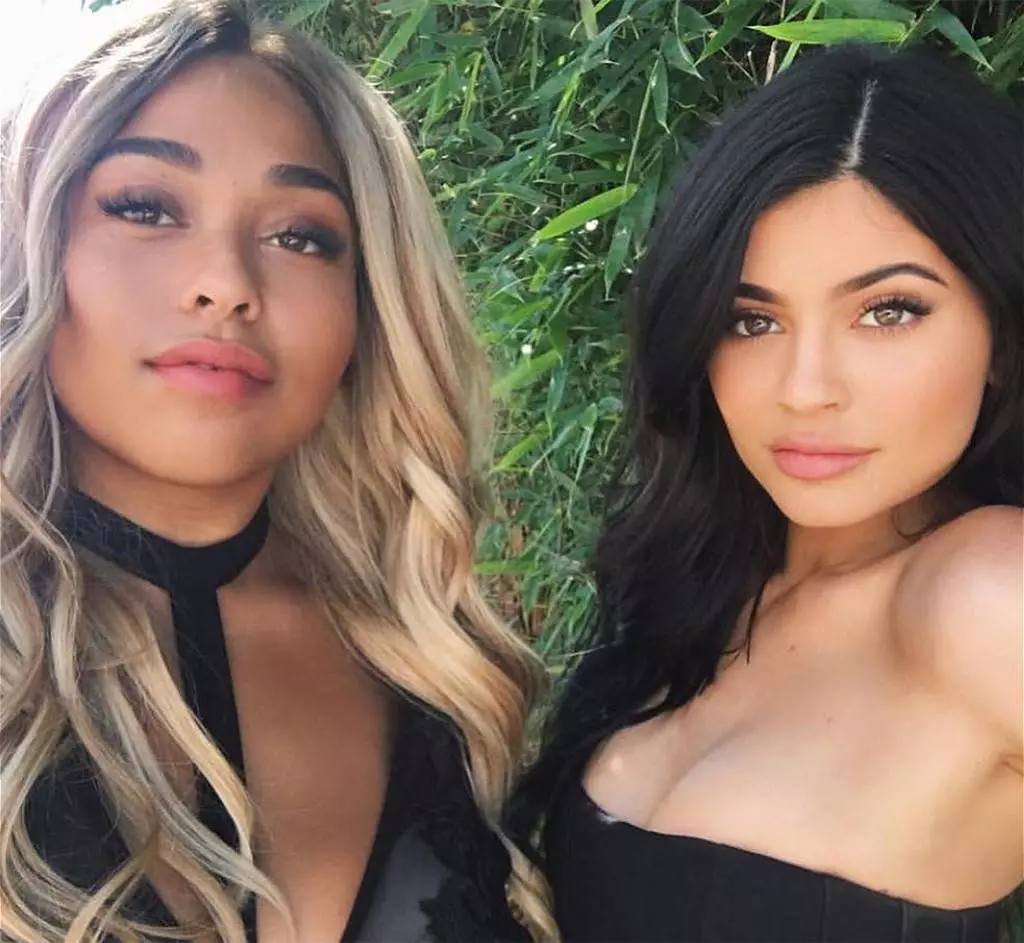 kylie-jenner-jordyn-tokaý