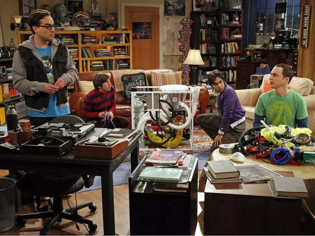 CBS ogłasza datę finału serialu, w którym gwiazda „The Big Bang Theory” Johnny Galecki reaguje emocjonalnie 30459_0