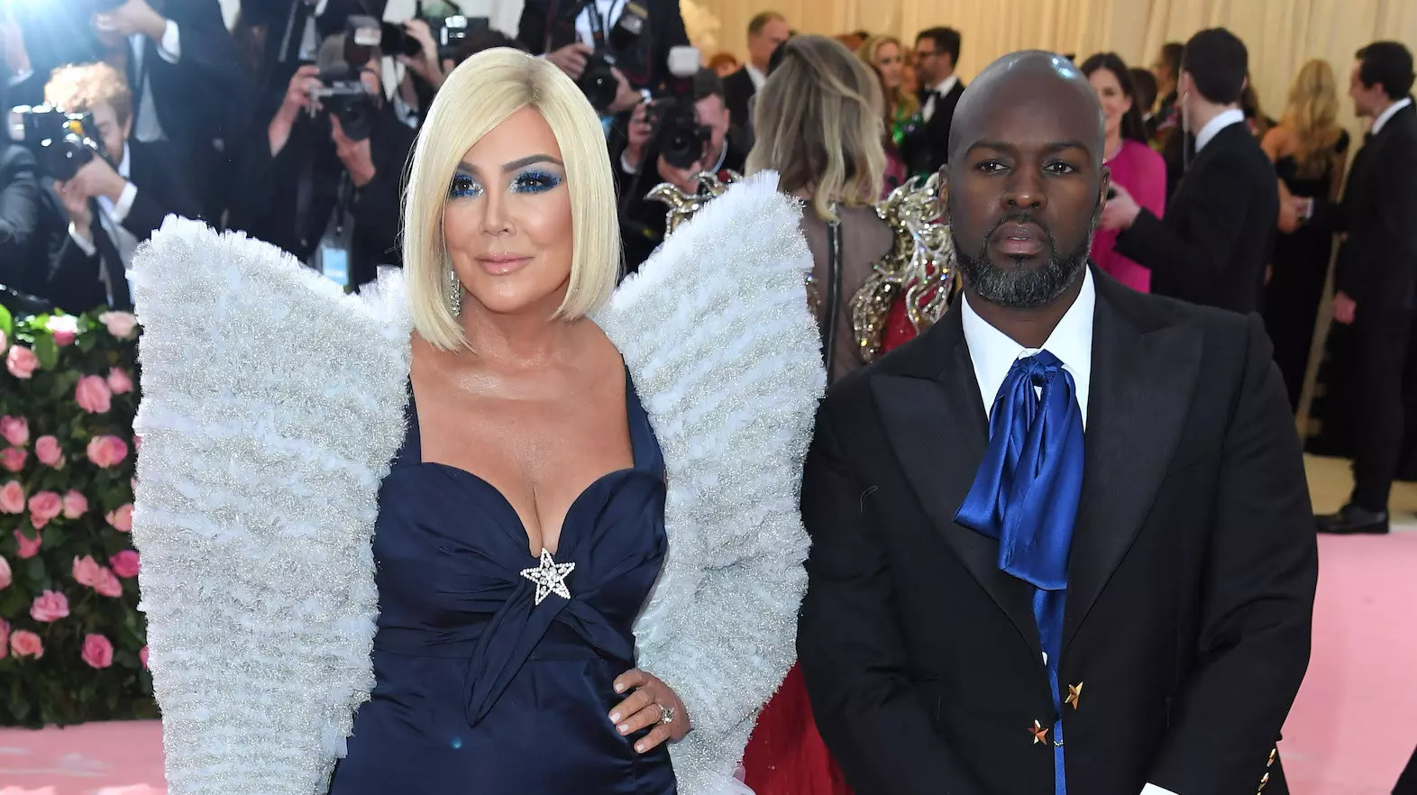 KUWK: Kylie Jenner och Momager Kris Man Corey Gamble grindar tillsammans under utekvällen – Kolla in The Vid! 36638_0