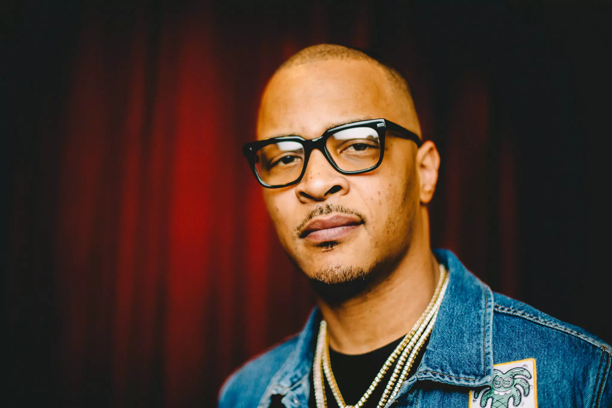 T.I. Yeni Resimlerle Varis Harris Üzerine Fışkırdı: 'Babası Gibi Damlaları Var'