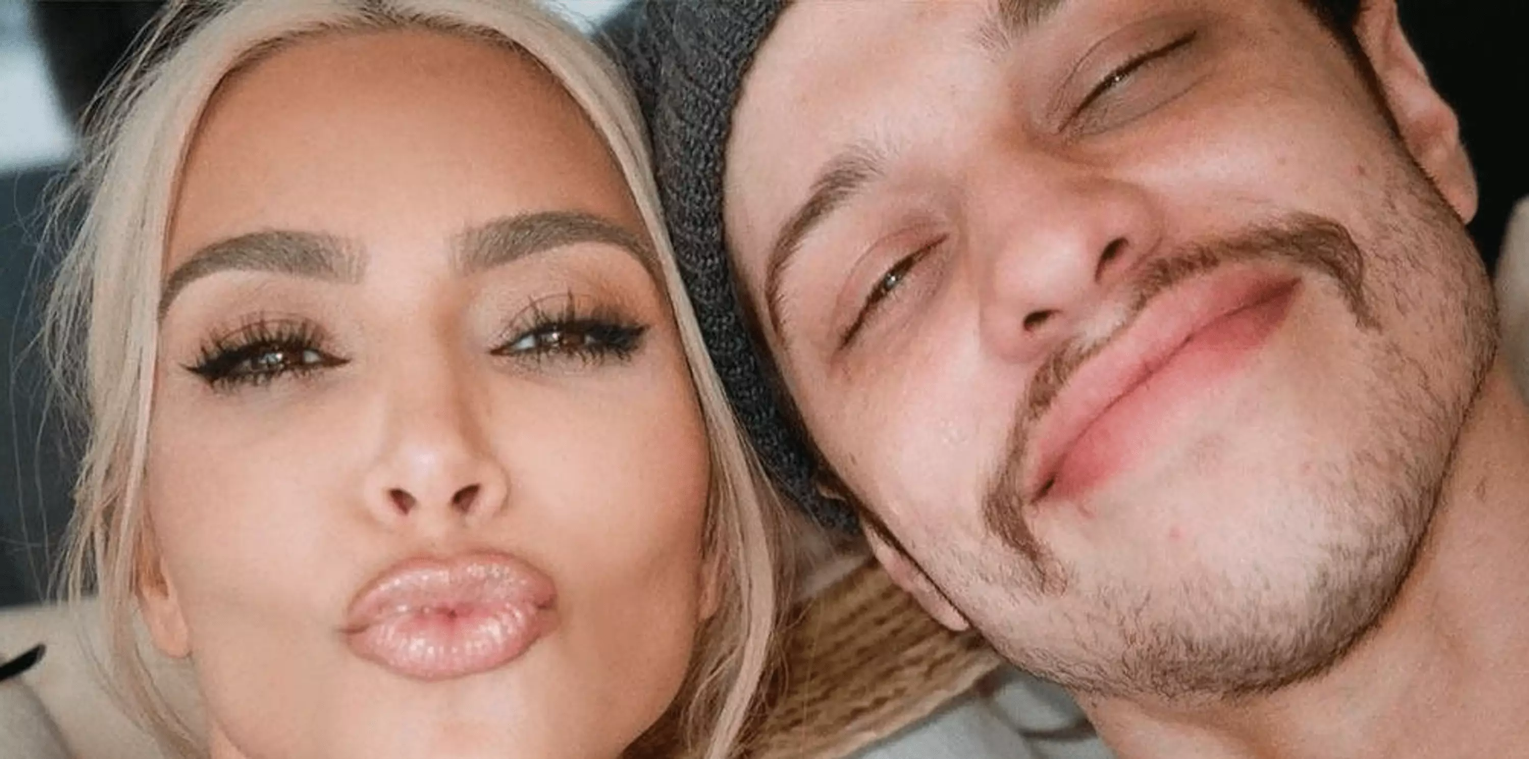 Kim Kardashian, 41 taona, dia nampiseho tifitra malefaka niaraka tamin'ny olon-tiany. Niara-niala sasatra i Pete Davidson, 28 taona, TV Star