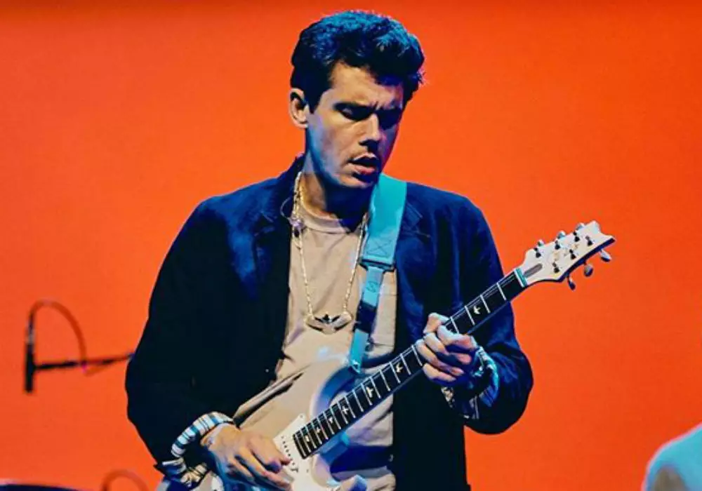 John Mayer visszaemlékező videót tett közzé 1995-ös középiskolai érettségi előadásáról