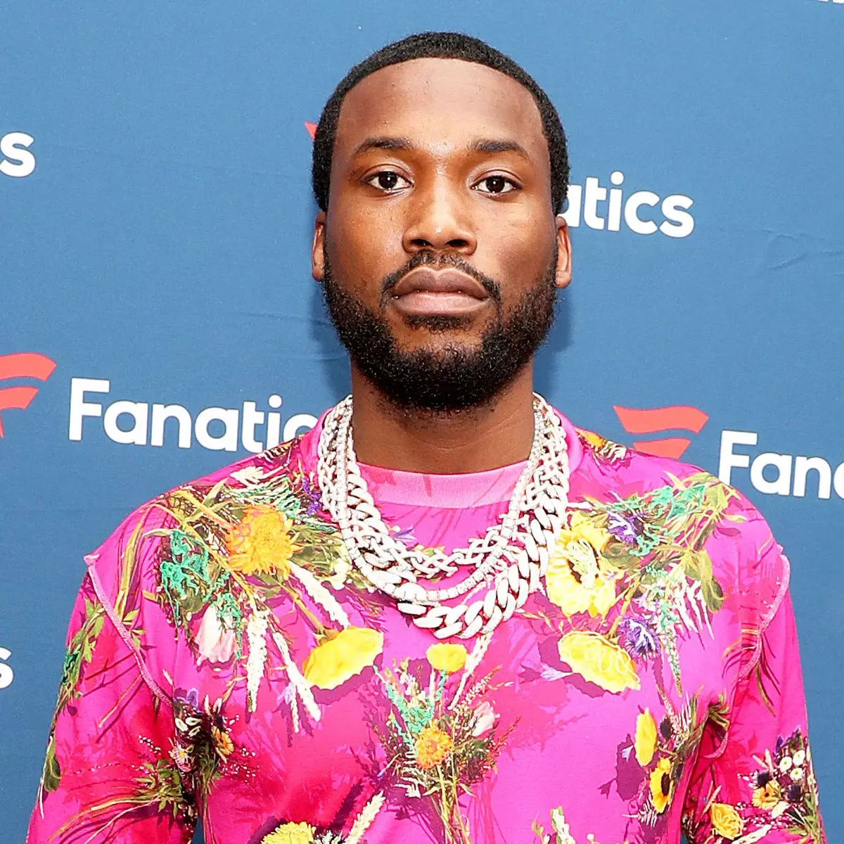 Meek Mill Bu Xeyriyyə Hərəkətindən Sonra Pərəstişkarları tərəfindən Təriflənir