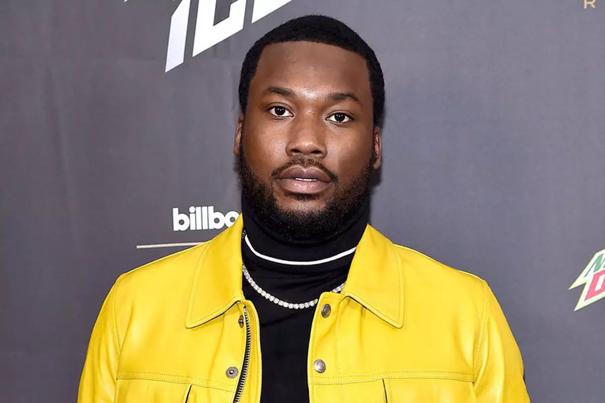 Meek Mill schrijft een bericht over muzieklabels