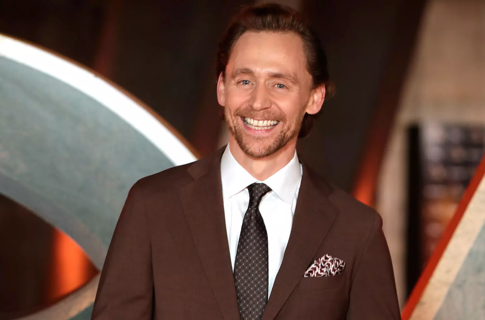 Loki de Tom Hiddleston obtient enfin une date de sortie au Comic Con de San Diego