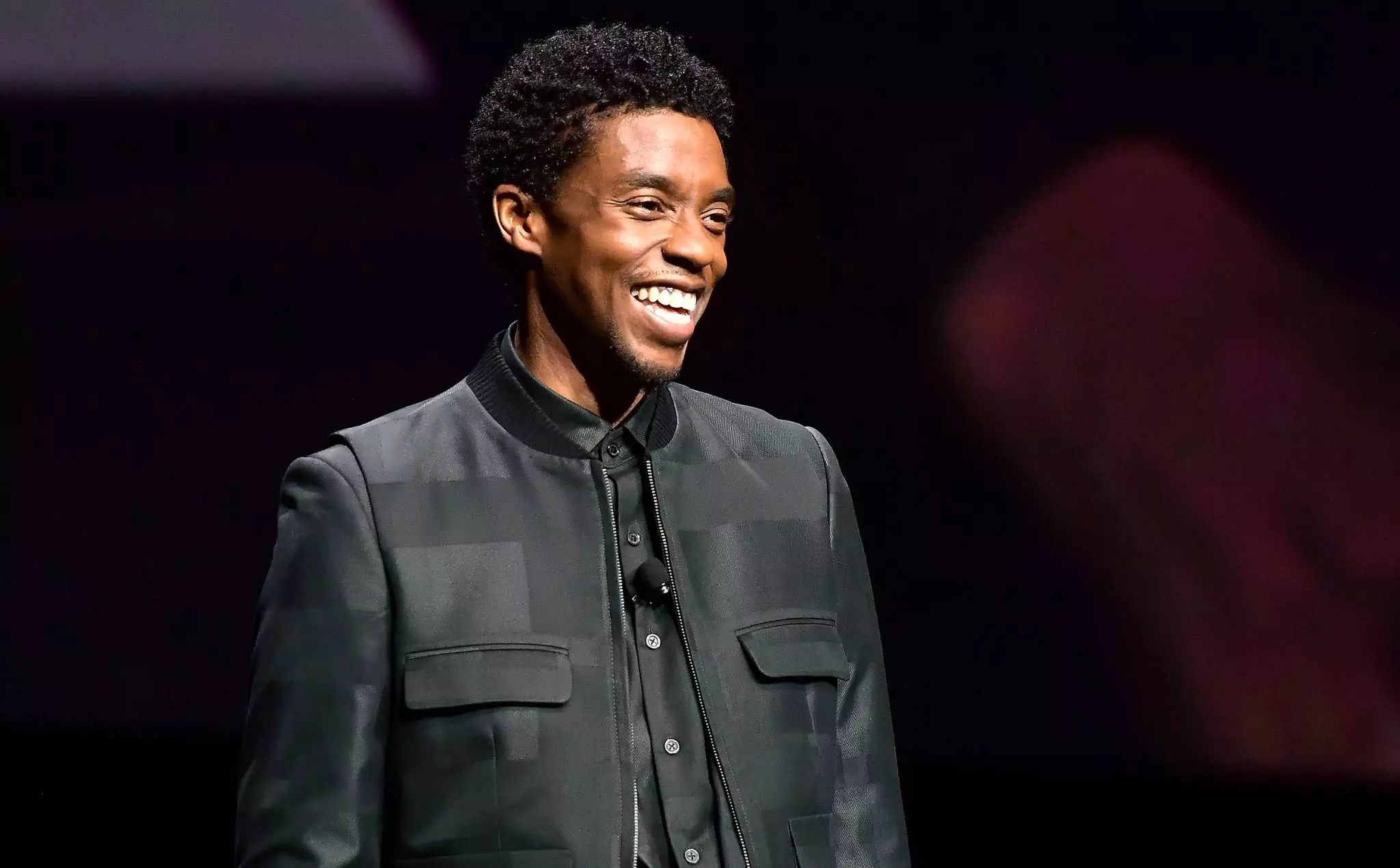 Chadwick Boseman ס נחלה וואַליוד ביי $ 2.3 מיליאָן; געלט שפּאַלטן צווישן אלמנה און עלטערן