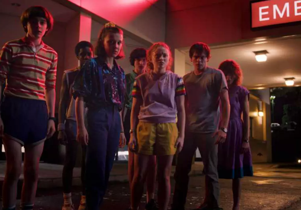 Stranger Things mùa 3 Đây là những gì người hâm mộ có thể đã bỏ lỡ trong đoạn giới thiệu mới