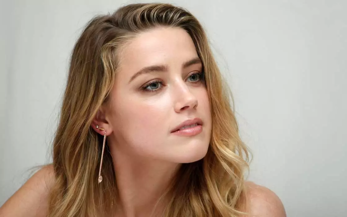 Aktorka Amber Heard twierdzi, że aktorka powiedziała jej, że Johnny wolałby zobaczyć jej śmierć, a potem ją zostawić