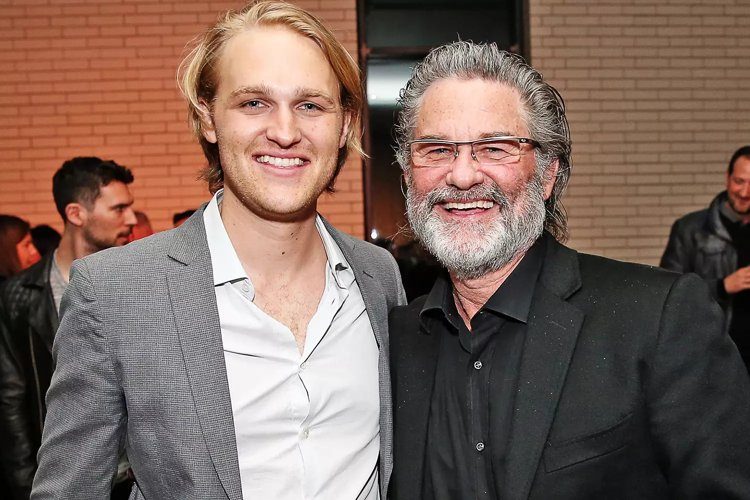 Kurt Russell e Wyatt Russell reciteranno entrambi fianco a fianco nella prossima serie Godzilla su Apple TV+