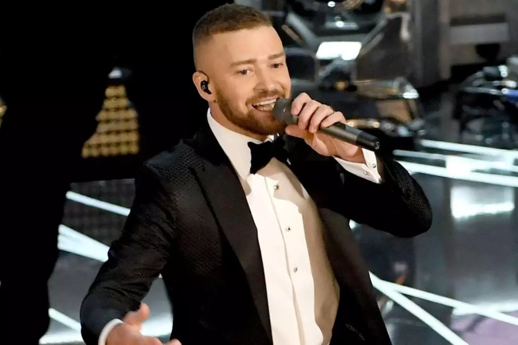 Justin Timberlake je doktor! - Justin získává čestný doktorát na Berklee College Of Music