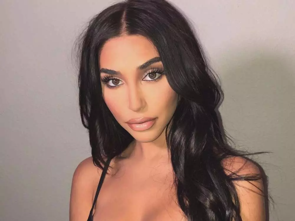 Chantel Jeffries na-akpa na Chainsmokers' Drew Taggart