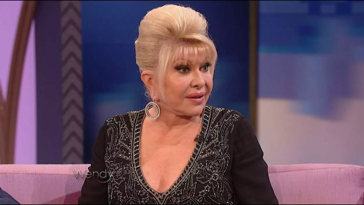 Ivana Trump je bila prvič po letih opažena na počitnicah v Hamptonsu