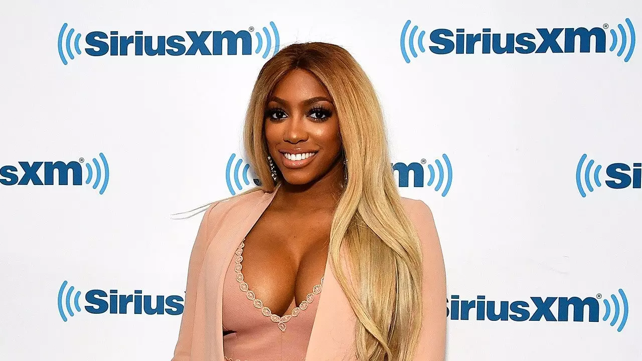 Porsha Williams Ngaiklankeun Cognac Anyar Dennis McKinley - Pariksa Videona